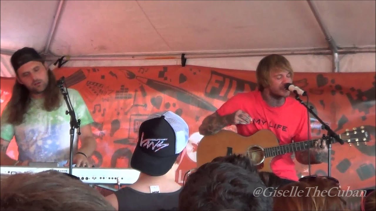 Chiodos - Full Acoustic Set (Live at Warped Tour) - YouTube