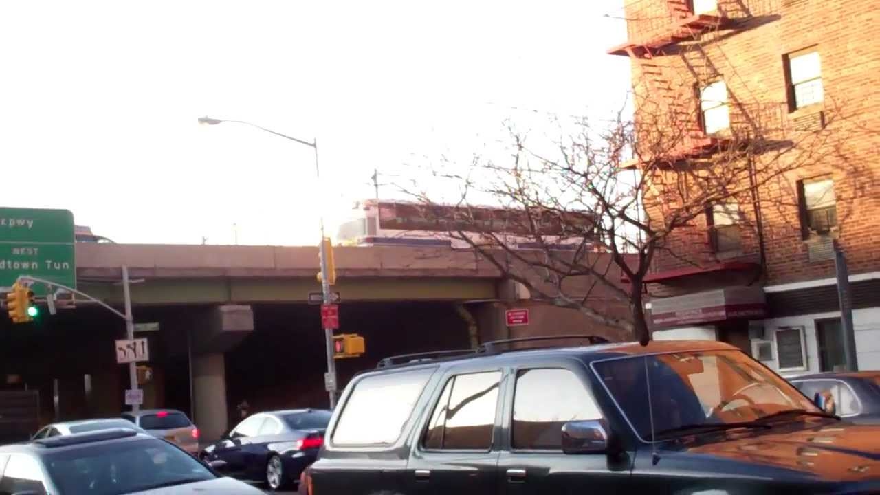 MTA Bus 1997 MCI 1887 on the QM2 on the LIE passing Junction Blvd - YouTube