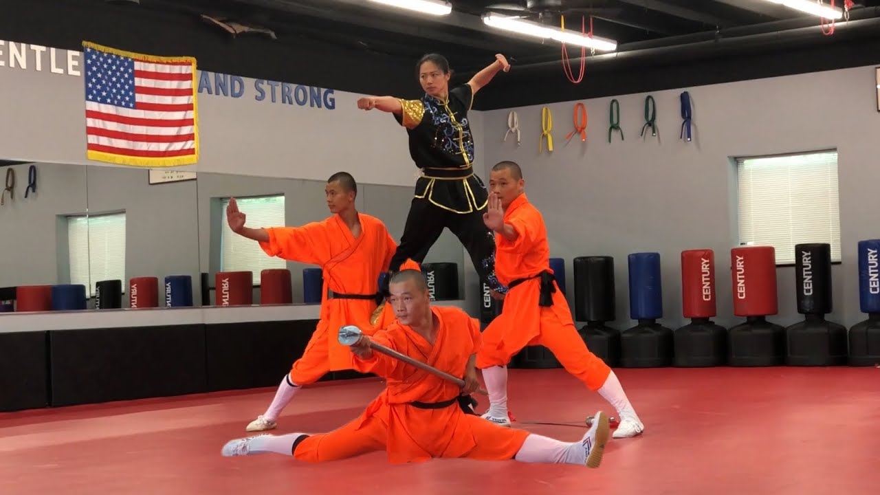 Ninja Shaolin Monks Demonstration - YouTube