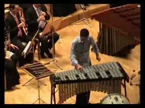 Concierto Moderno para un Percusionista Hiperactivo (1/4) - YouTube