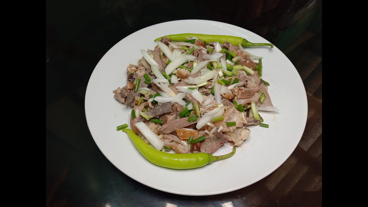 DINAKDAKAN | MASKARA NG BABOY | ULO NG BABOY | PIG HEAD - YouTube