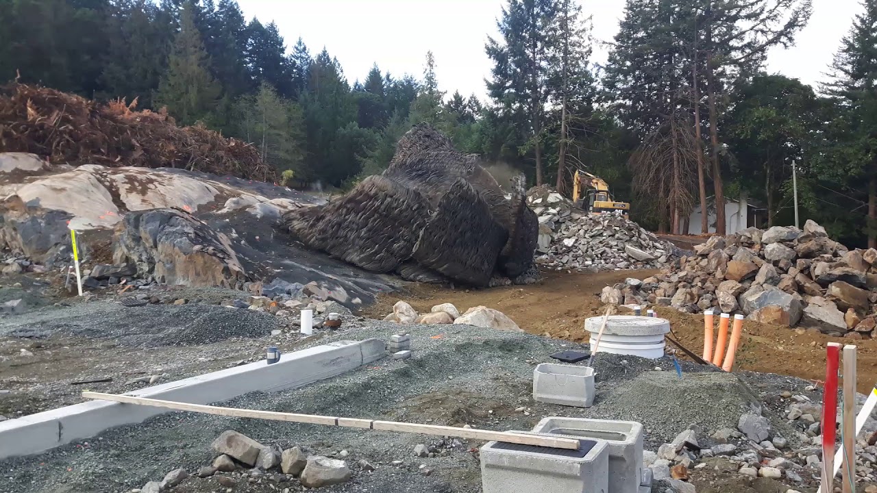 Bench and trench cut - YouTube