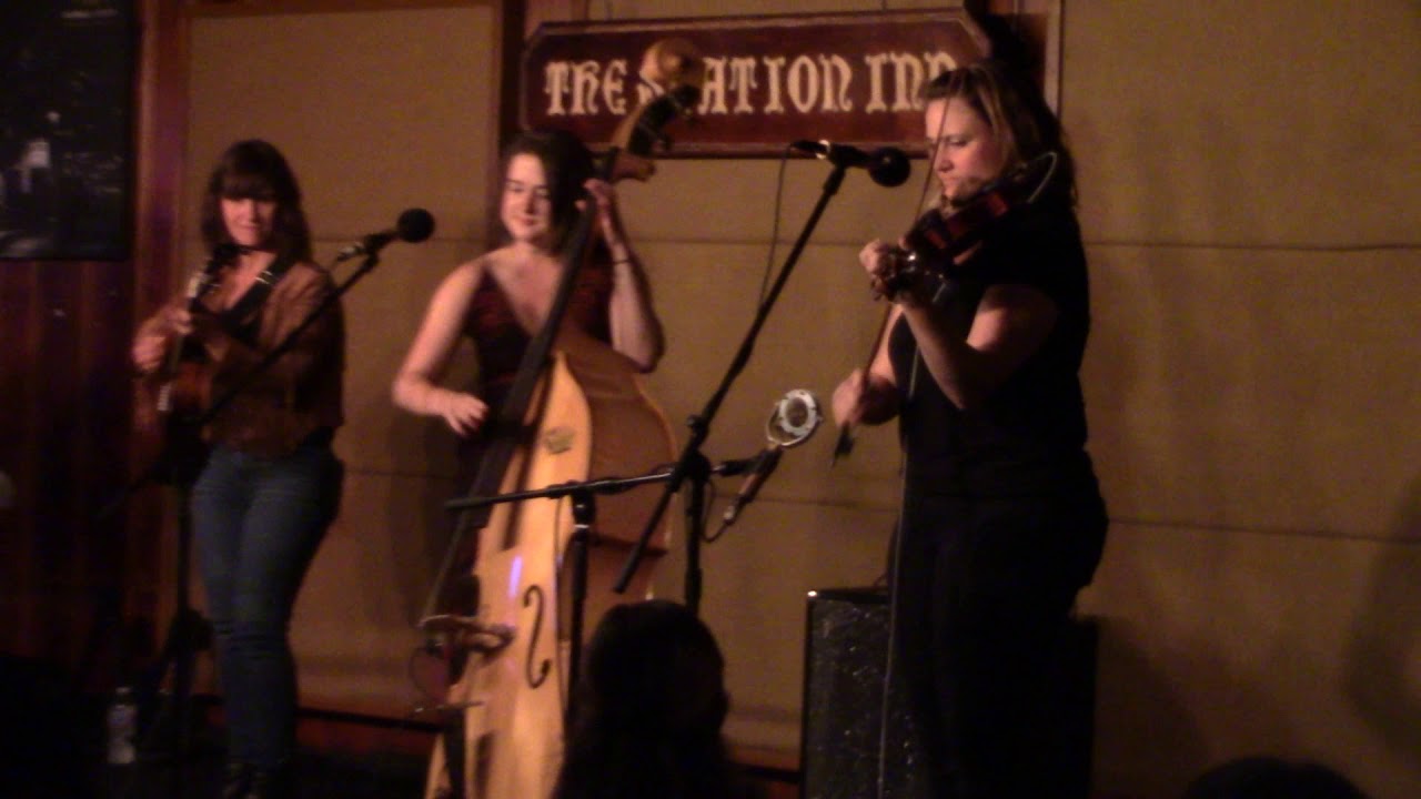 Ms. Adventure performs 'Won't Be Long'. - YouTube