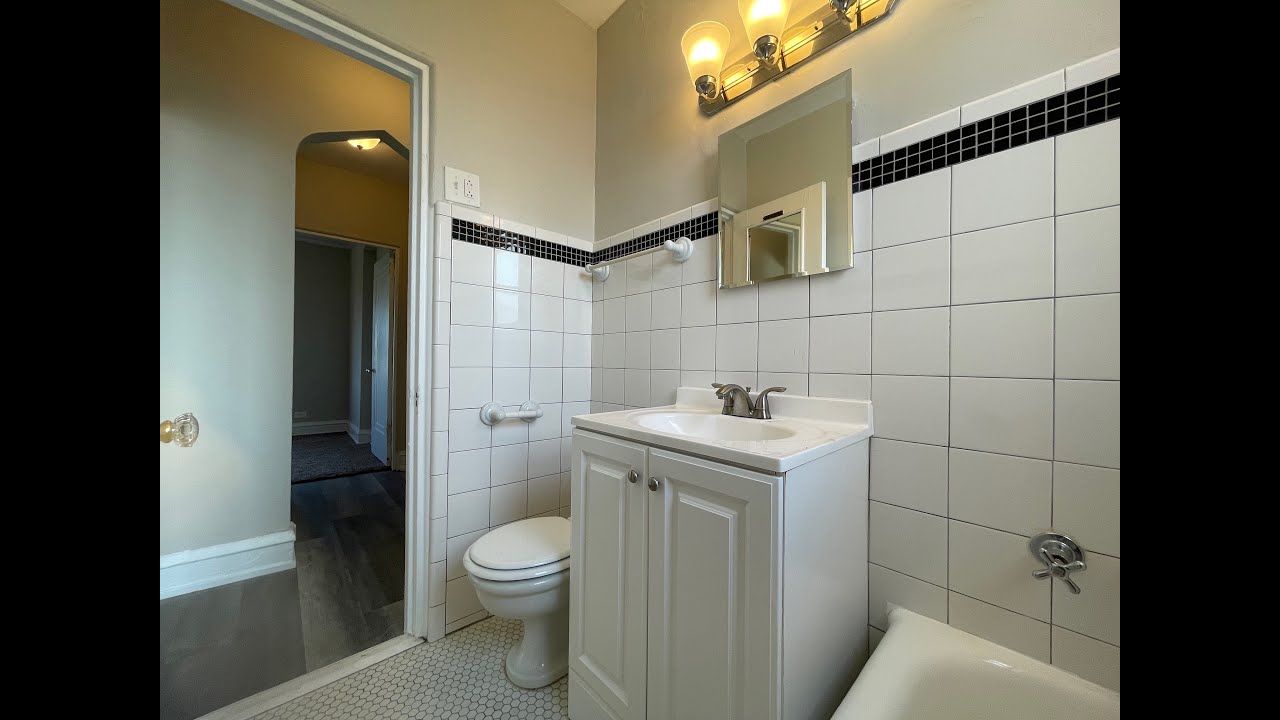 1033 W Loyola | Unit #0408 | Virtual Tour - YouTube
