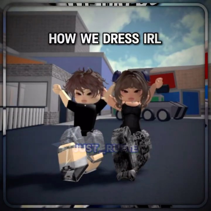 HOW WE DRESS IN ROBLOX VS IRL #roblox #capcut #robloxedit #mm2 #irl ...