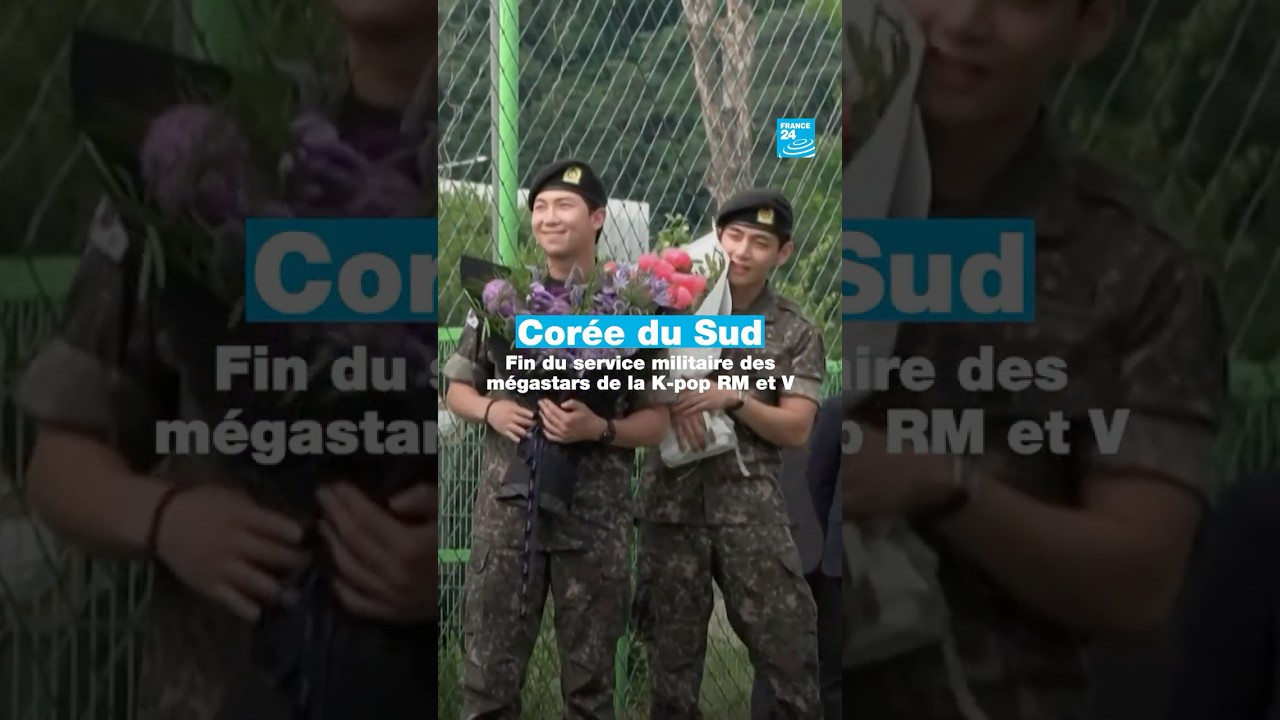 Des fans en pleurs accueillent les membres du groupe BTS à la fin de ...