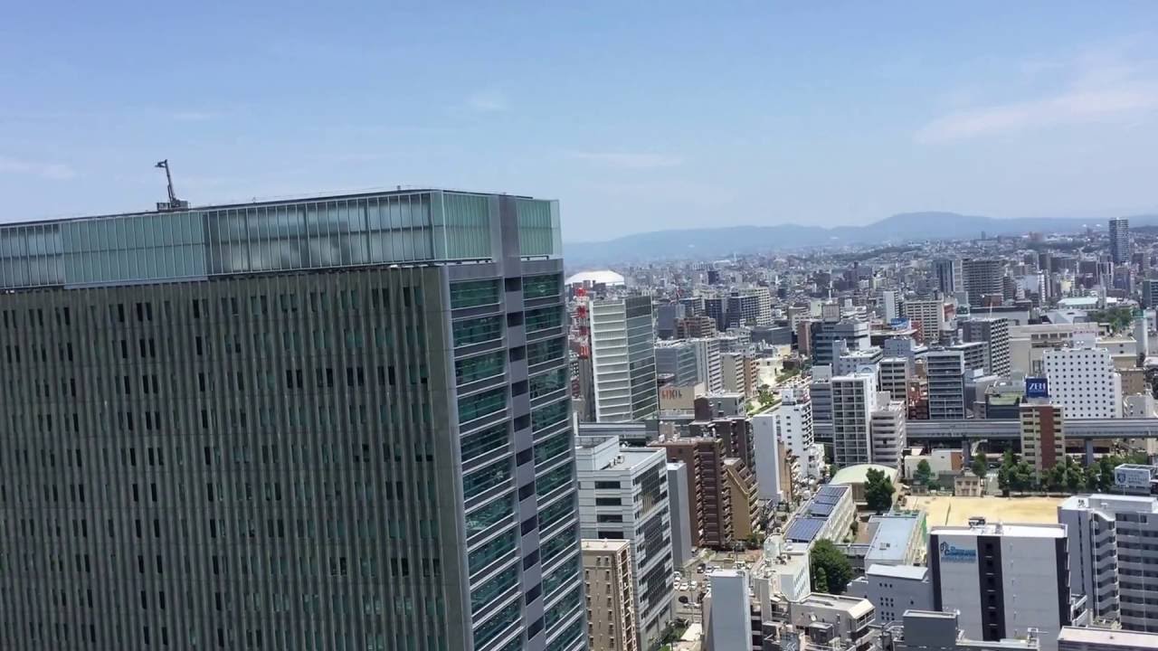 Japanese nationalism(Uyoku dantai) in Nagoya 右翼の街宣車＠名古屋 - YouTube