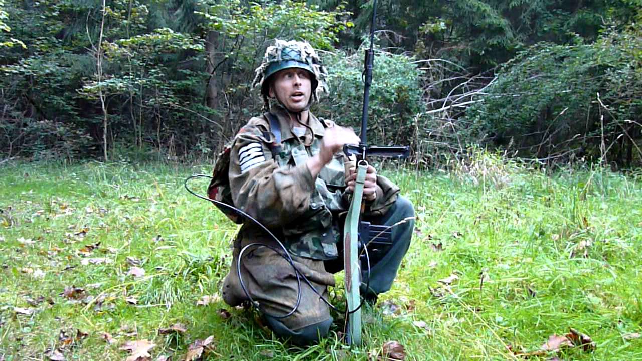 FG42 Airsoft German Paratrooper Rifle - YouTube