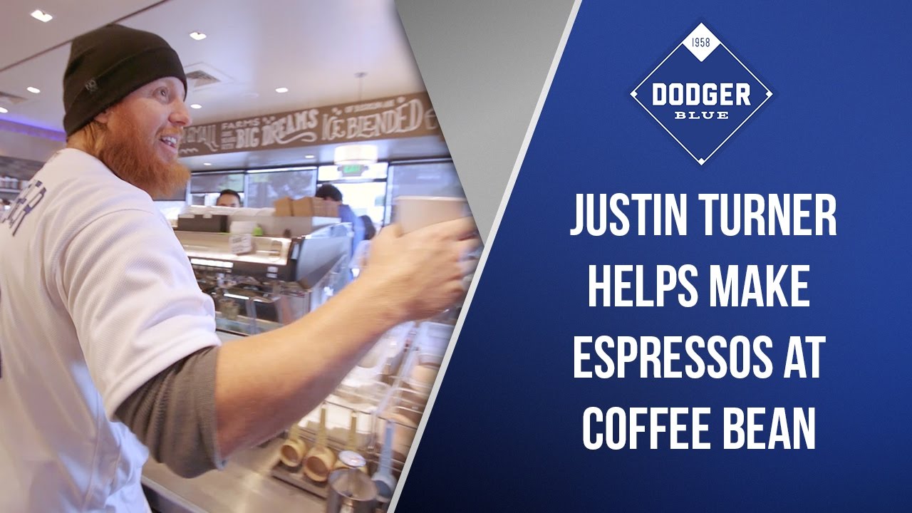 Dodgers Justin Turner Helps Make Espressos At Coffee Bean - YouTube