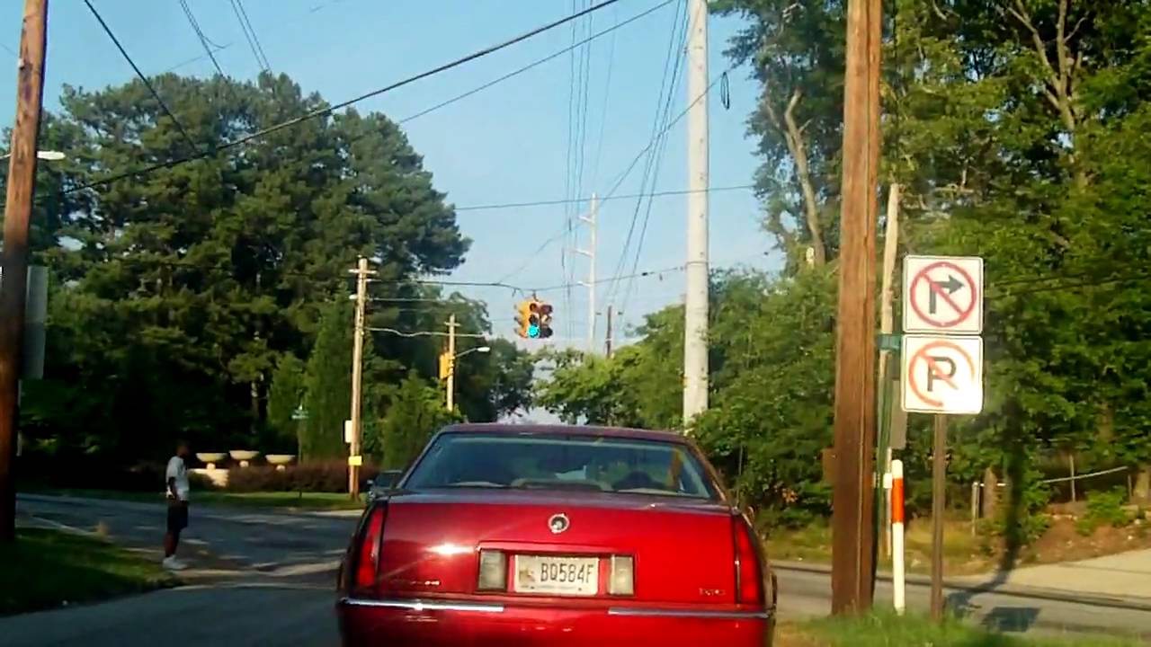 Old Traffic Signals [HD] - YouTube