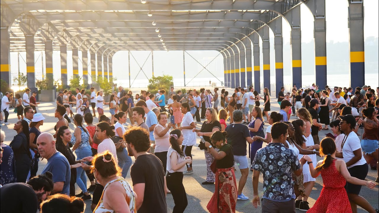 Sunset Salsa at HRPK Pier 76 Celebrating Hispanic Heritage Culture with ...