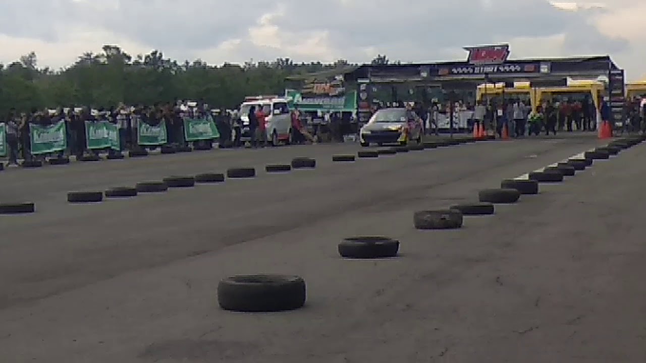 DRAGRACE DI LANUD GADING WONOSARI GUNUNGKIDUL YOGYAKARTA tgl 29 Feb ...