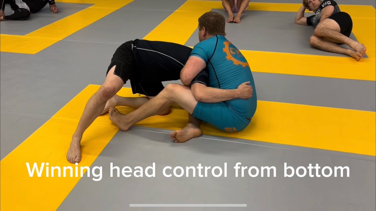 Winning head control from bottom - YouTube