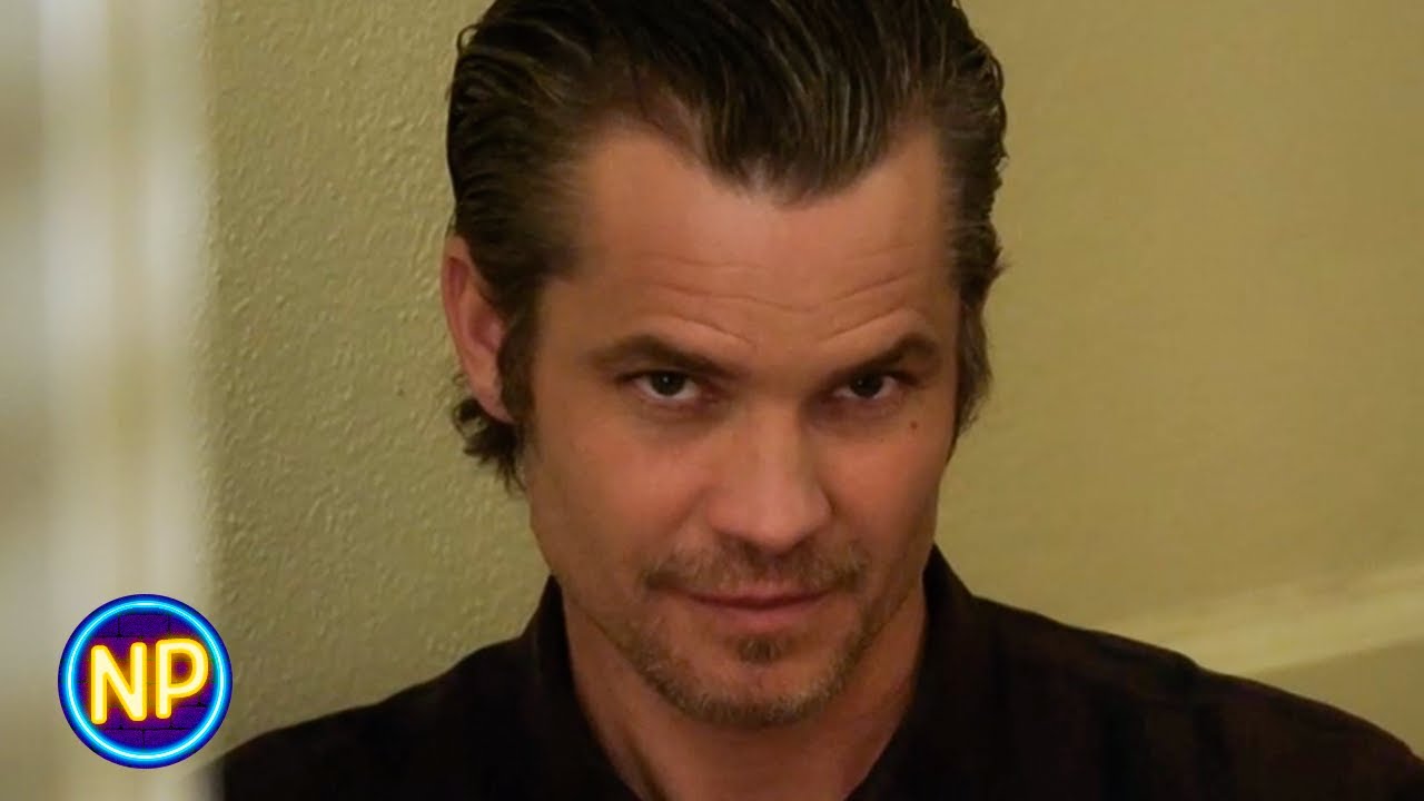 Raylan Survives a Tense Standoff with the Detroit Mob | Justified ...