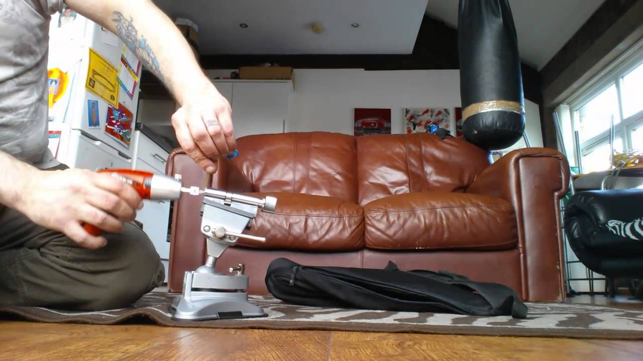 LOCKPICKING 5 pin ES Mp5 Thumbturn Euro cylinder lock - YouTube