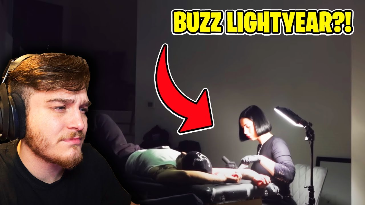 PLAQUEBOYMAX GOT A BUZZLIGHT YEAR TATTOO!!!! - YouTube