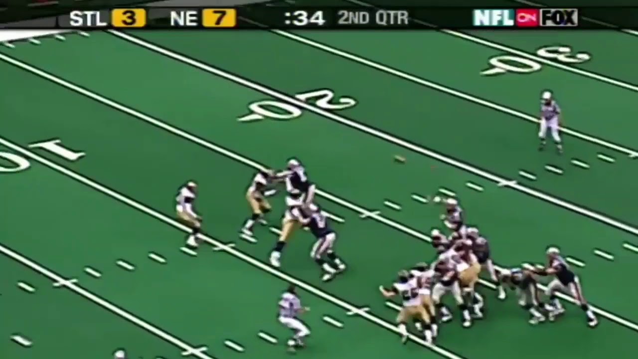 Tom Brady's FIRST Super Bowl Touchdown Pass - YouTube