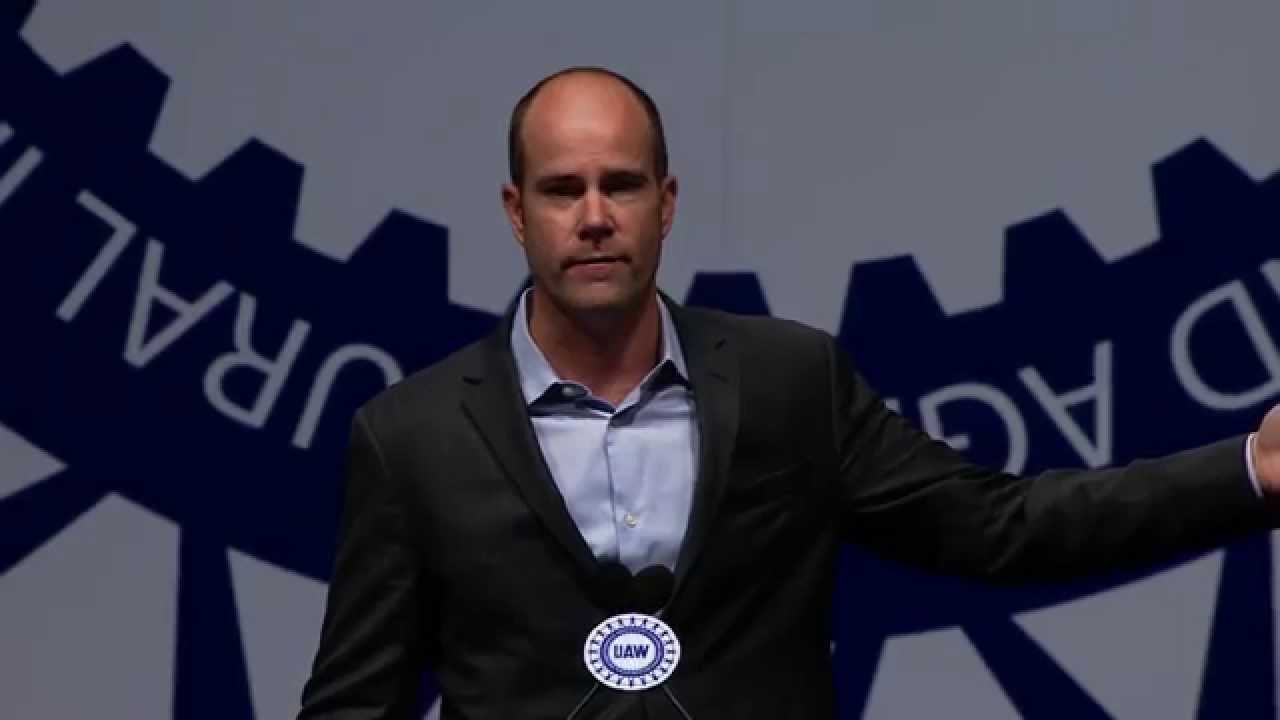 Sierra Club President Michael Brune - YouTube