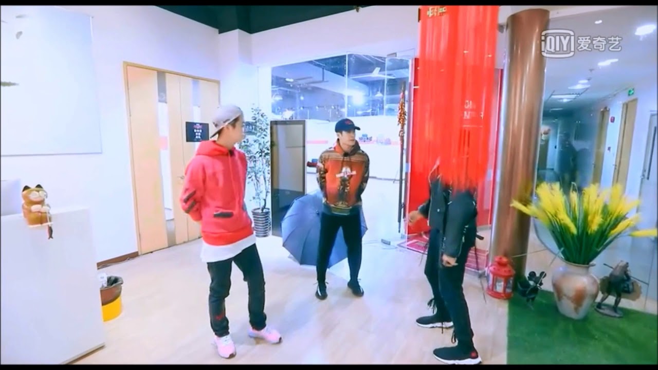 [VIDEO] Behind The Scene of Hot Blood Dance Crew EP5 2_ LuHan cut - YouTube