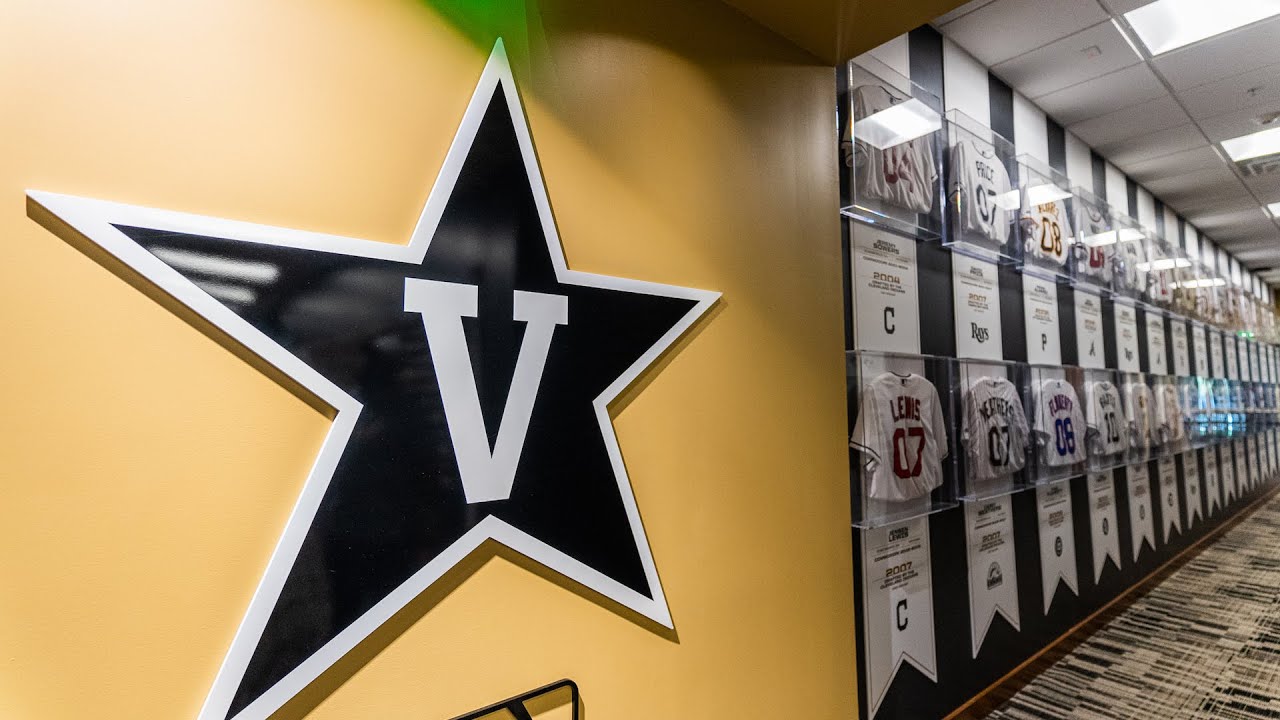 90-Second Tour of the $12M VANDERBILT BASEBALL Facility - YouTube