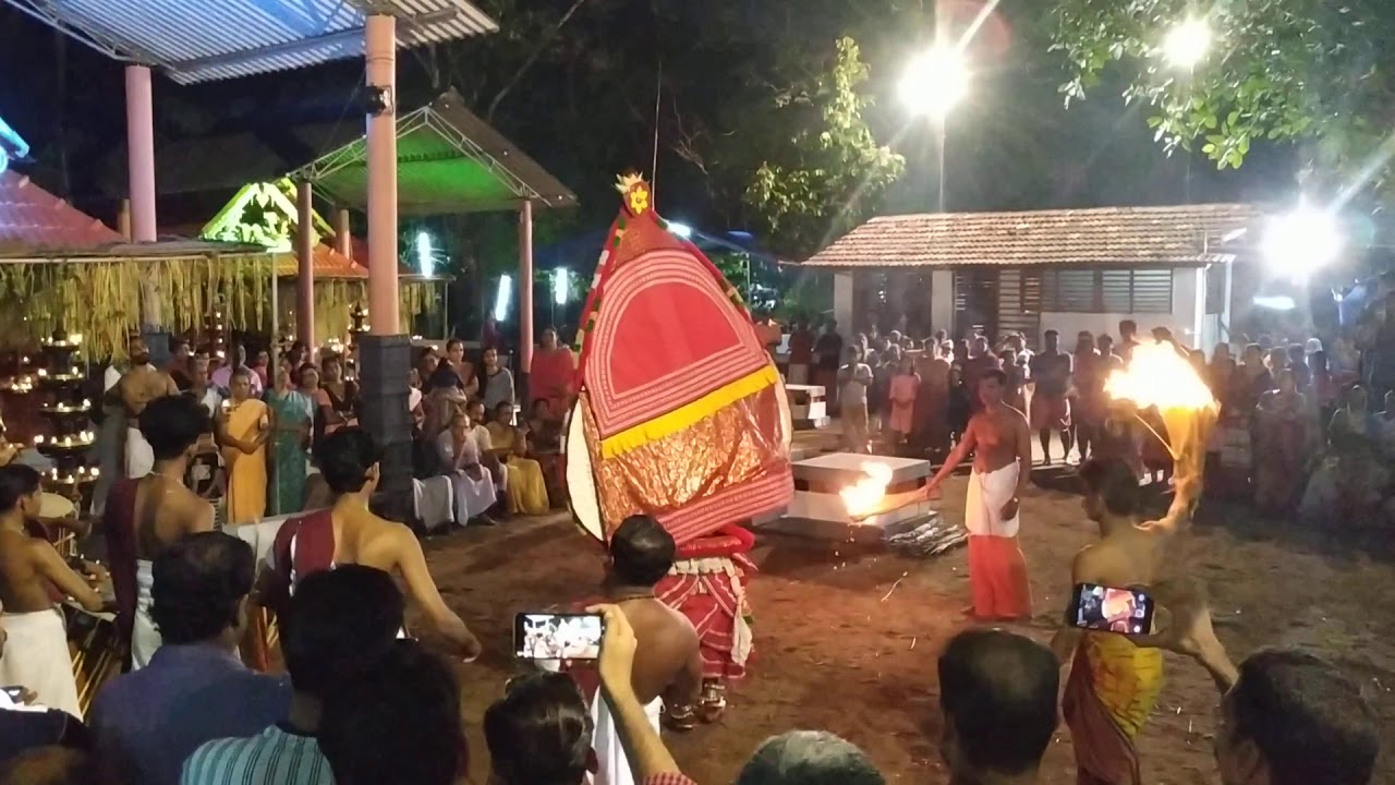 Elamkolam,Kannapuram Edakkeappuram Kovvathila Sree Puthiya Bhagavathi ...