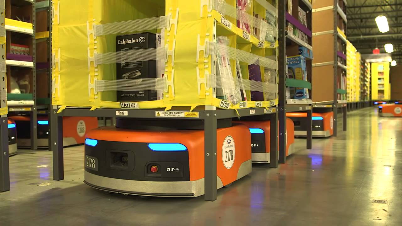 Amazon warehouse robots Auto - YouTube