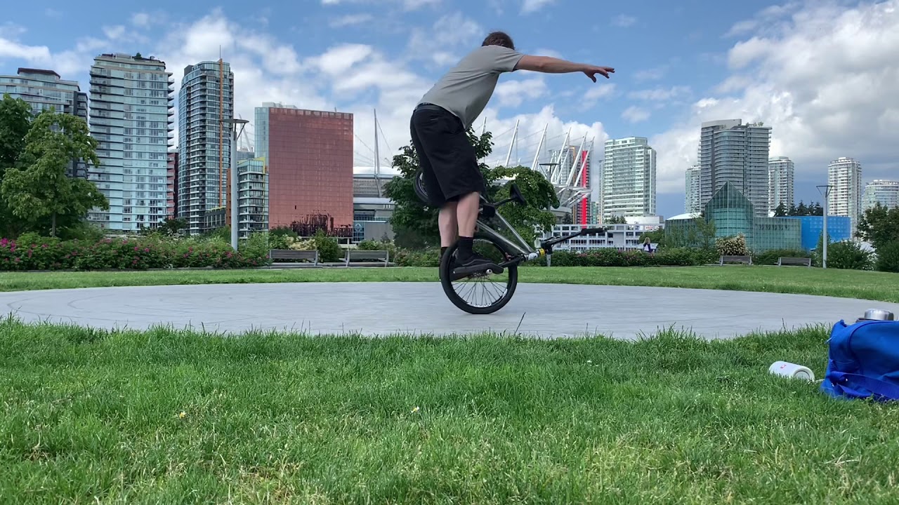 The covid bike dance - YouTube