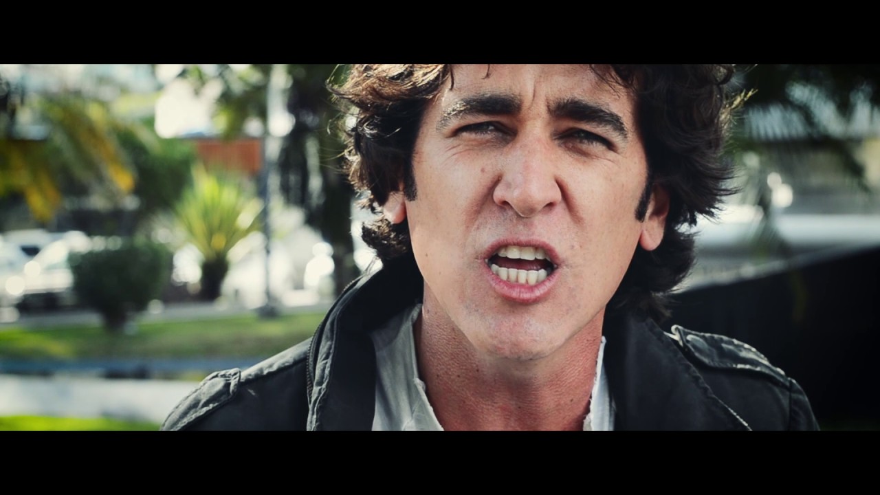 A Casa Grande Voltou - Rodrigo Monstro - YouTube