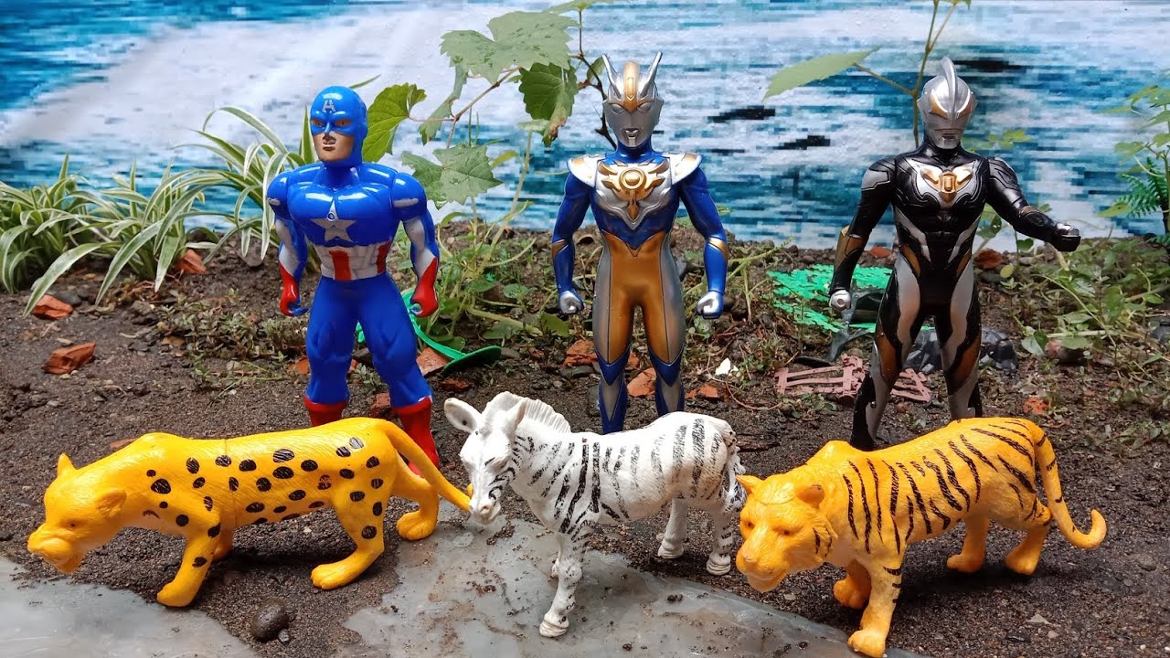 captain america, ultraman, tiger, zebra, leopard dan topeng superhero ...