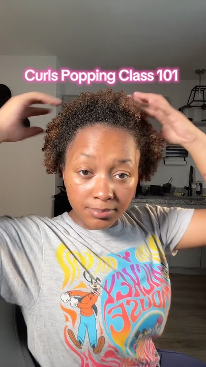 Curl popping class 101 #curlyhairroutine #curlsforthegirls #washngo - YouTube