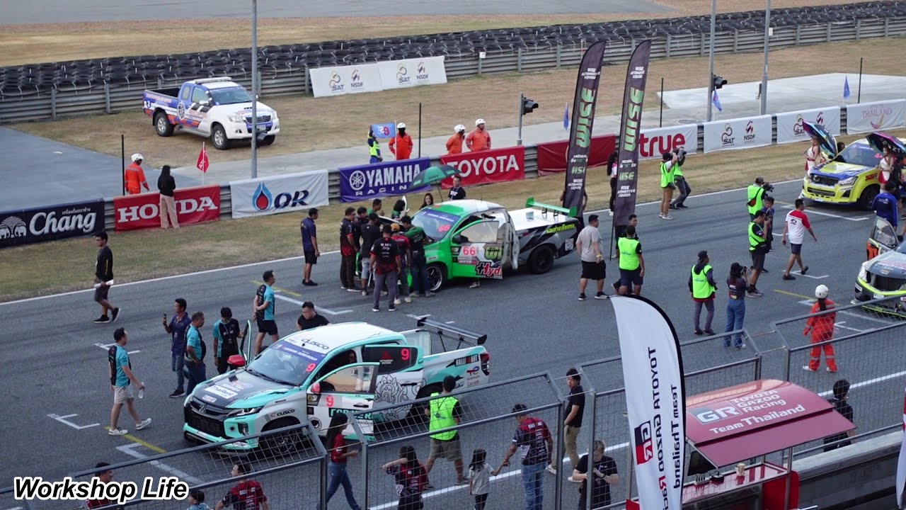 Grid Walk, Yellow Flag, Green Flag, Thailand Super Pickup D2, Thailand Super Sreies #tss - YouTube