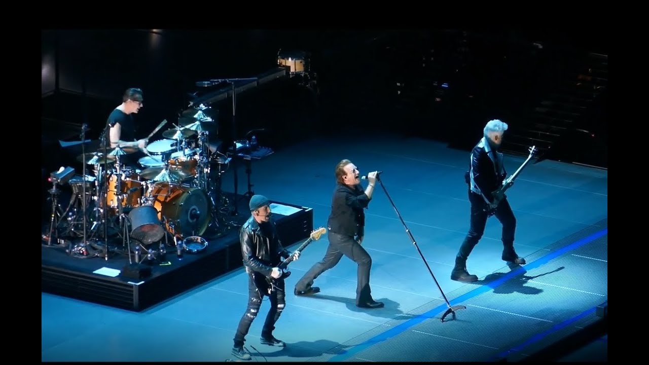 U2: "Gloria" Live - eXPERIENCE + iNNOCENCE Tour @ The Forum (HD) - YouTube