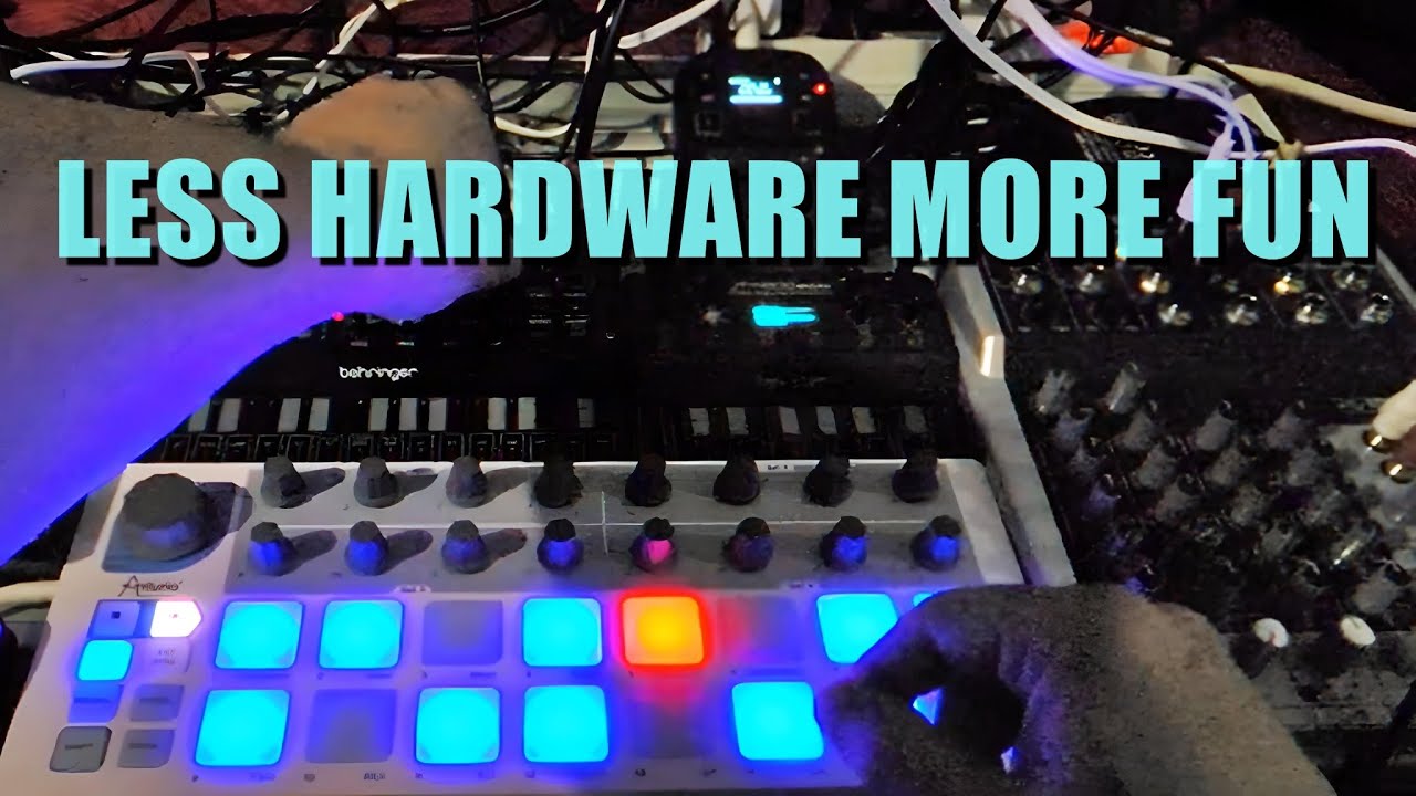 LESS HARDWARE MORE FUN - Behringer Pro VS Mini / JT-4000 Micro & Korg ...