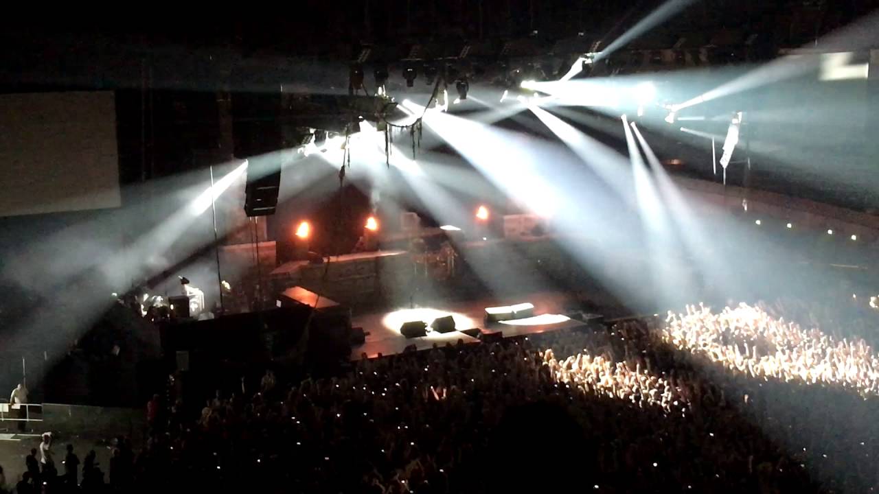Iron Maiden live @ Rock im Revier 2016 - Opening - YouTube