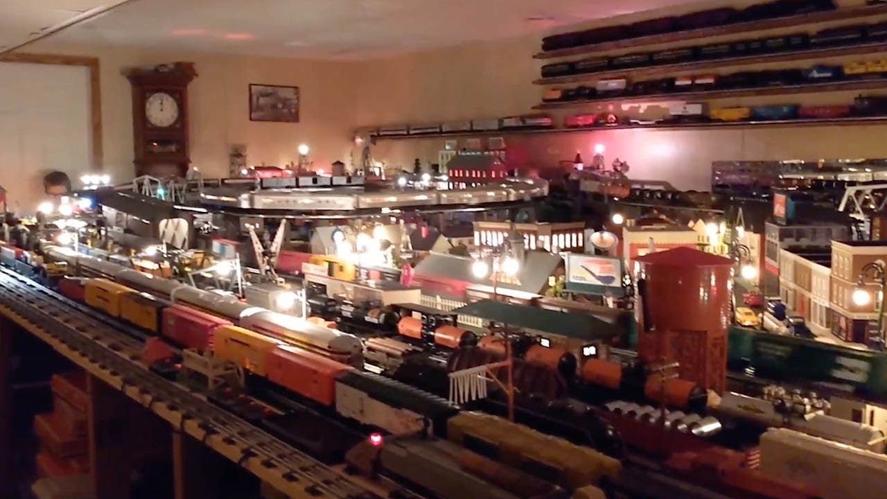 Epic Model Train Built 25 Years Ago Still Works - YouTube