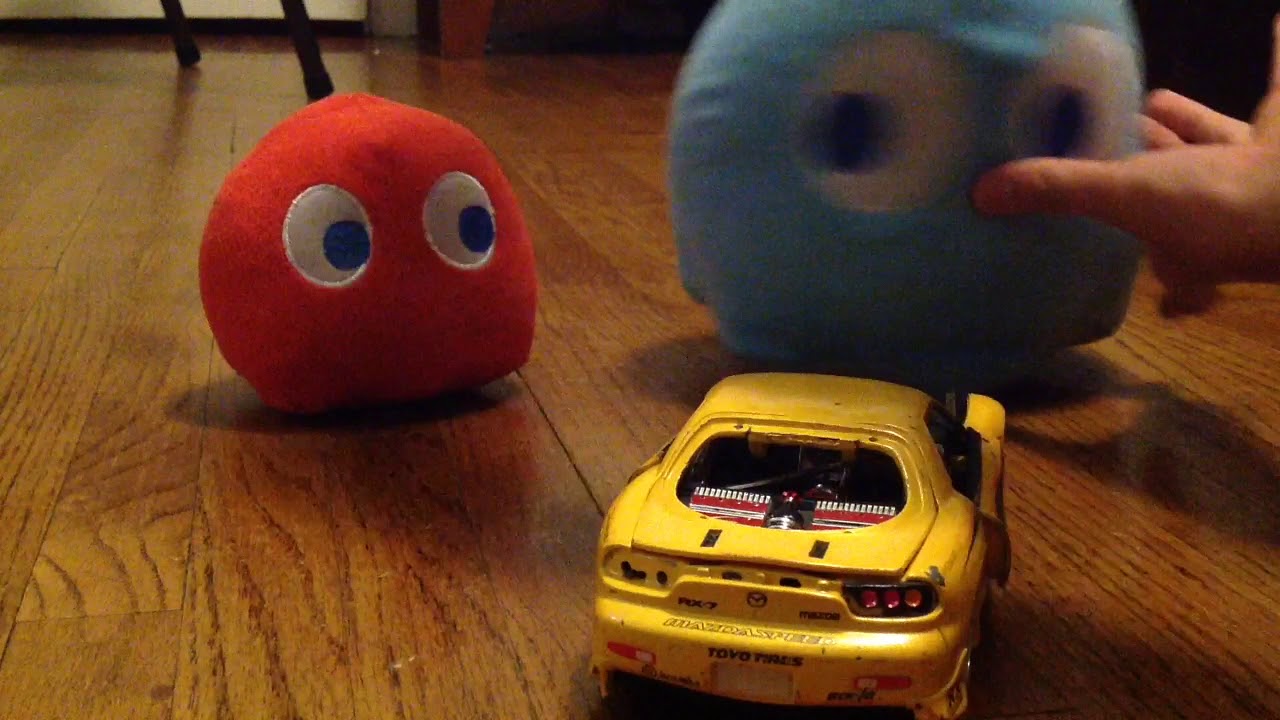 Pac man in real life - YouTube