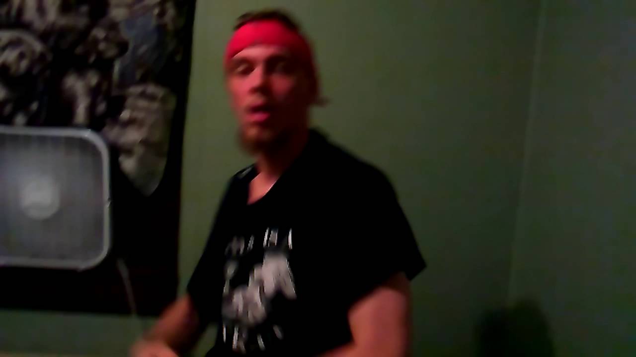 White boy can twerk - YouTube