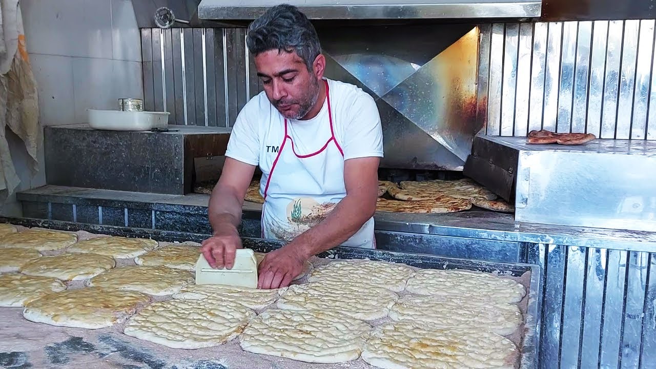 5000 Barbari Bread Daily! Cooking Barbari Bread Cycle - YouTube