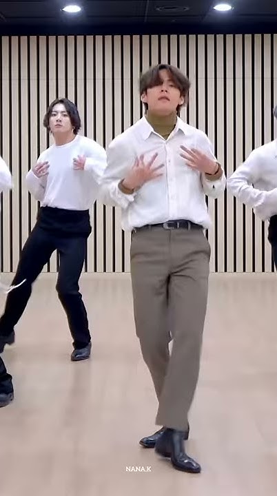 [V Focus] BTS (방탄소년단) 2020 MMA 'Dynamite' Dance Break 세로버전 - YouTube
