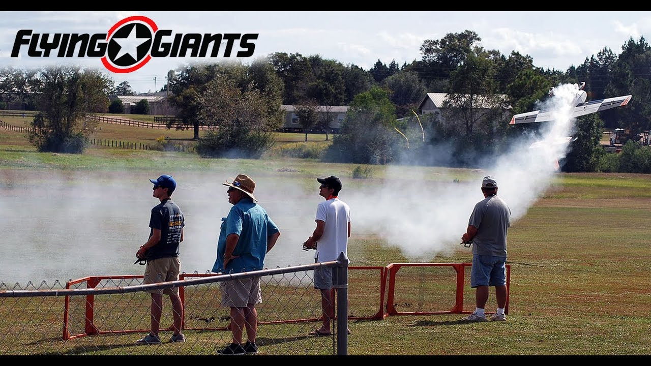 MCRCC 3D Gaggle - FlyingGiants.com - YouTube