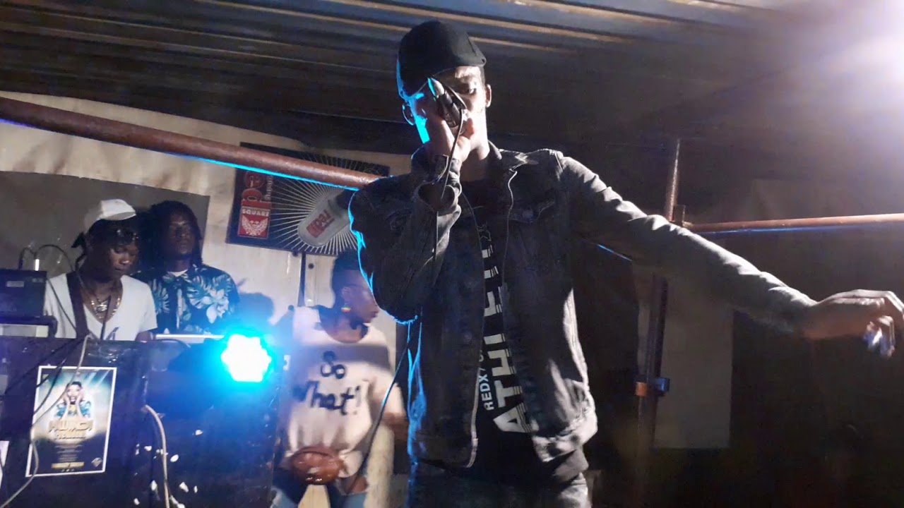 Nashie Lyon Live @ Mahwindi President show - YouTube