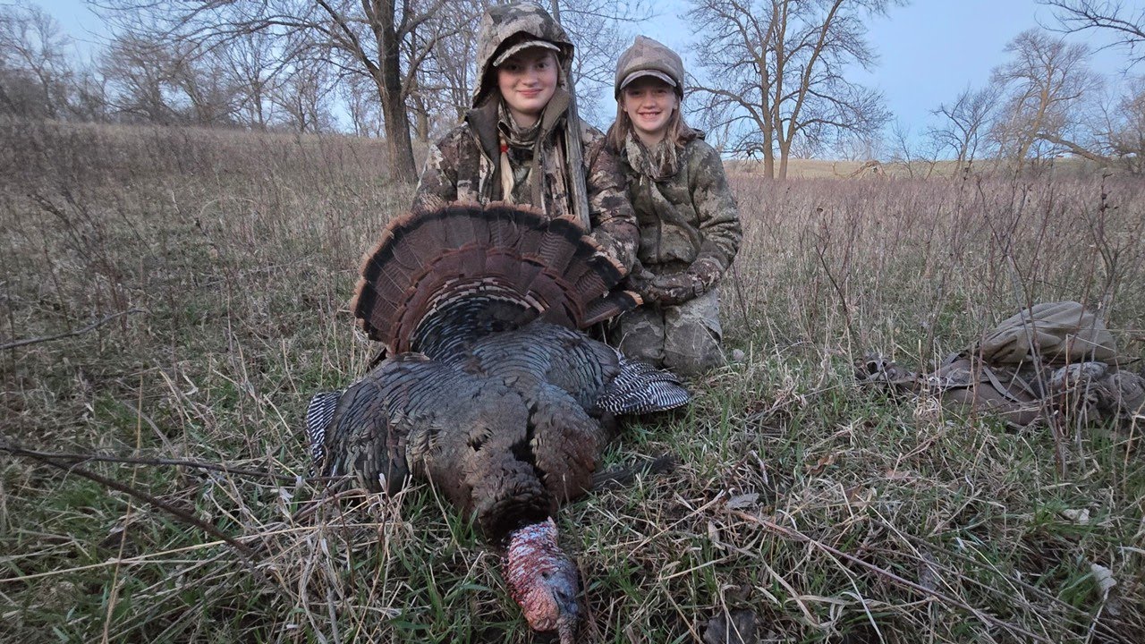 INSANE Turkey Hunt - Surrounded by a MEGA FLOCK on Public Land - YouTube