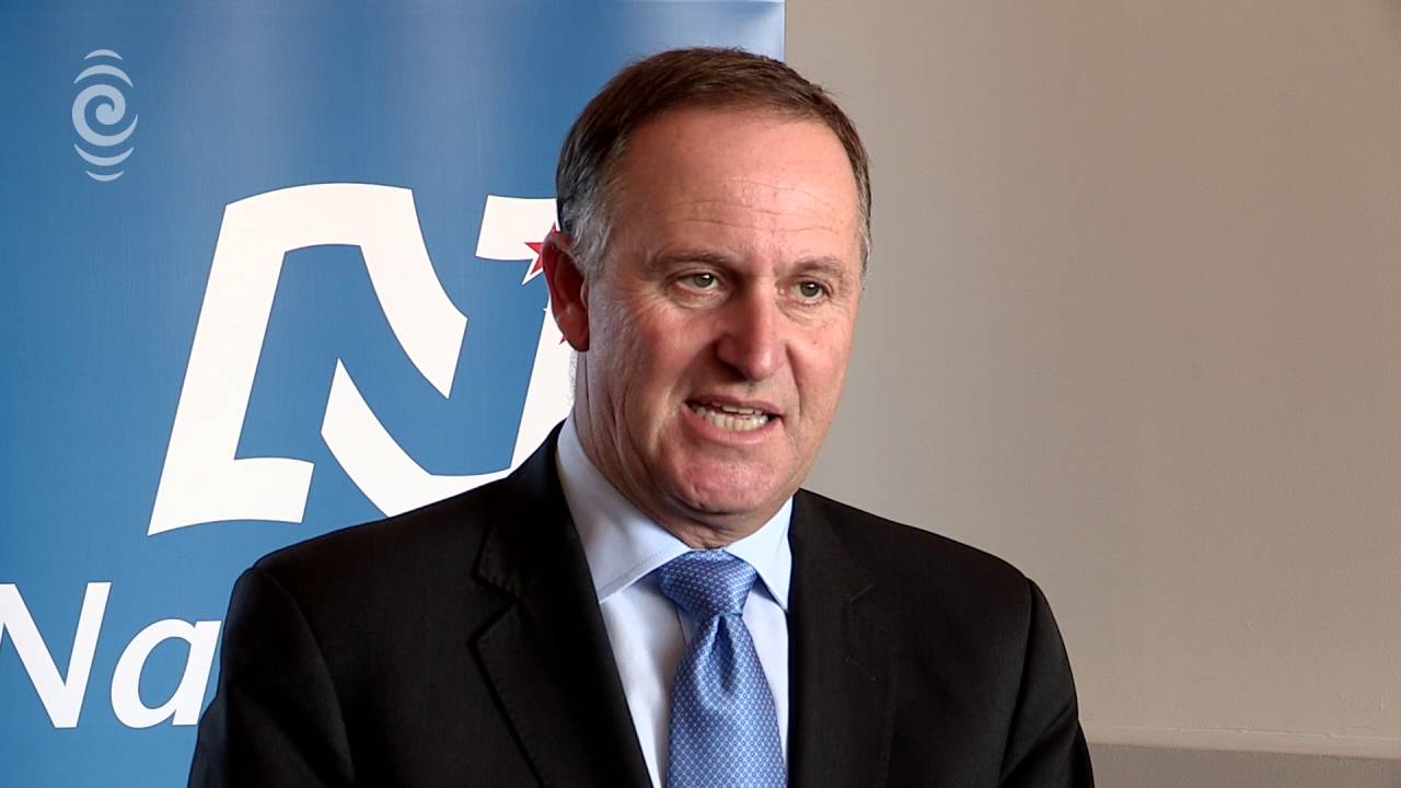 John Key responds to a claim by Panama Papers source - YouTube