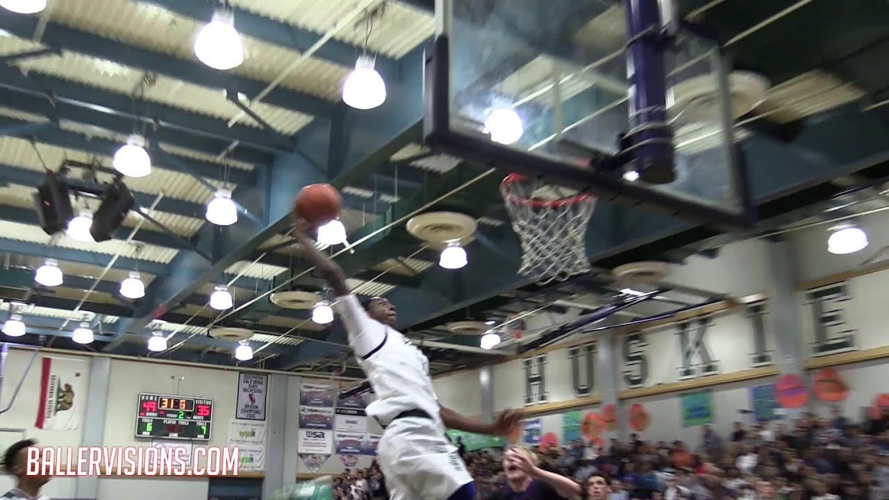 Onyeka Okwongu Throws Down the One Hand Put Back Dunk! - YouTube