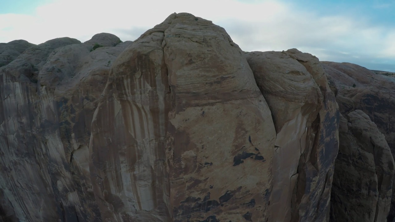 Moab Base Jumpers, Wall Street - YouTube