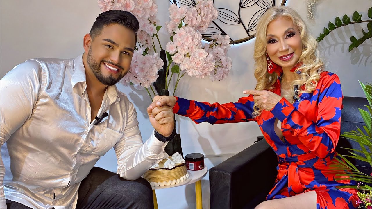 VICTOR HUGO SHOW CON ANNA CAPRA | PROGRAMA 1 | PRIMERA TEMPORADA - YouTube