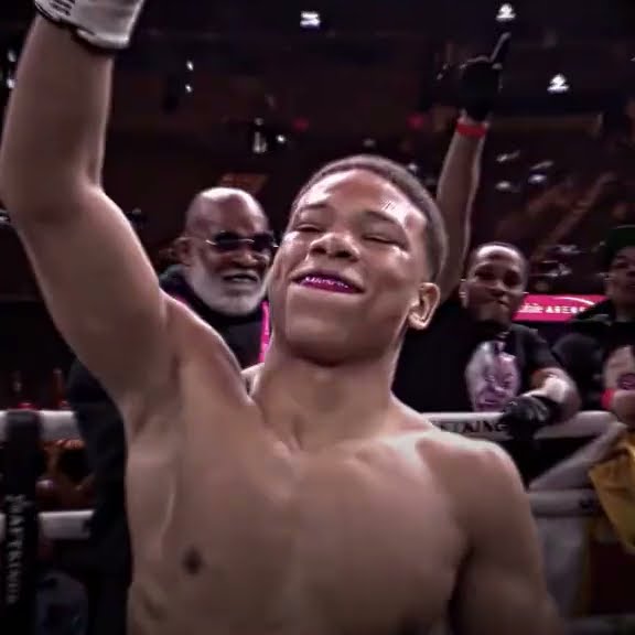 Carmel moton the next boxing legend👑 - YouTube