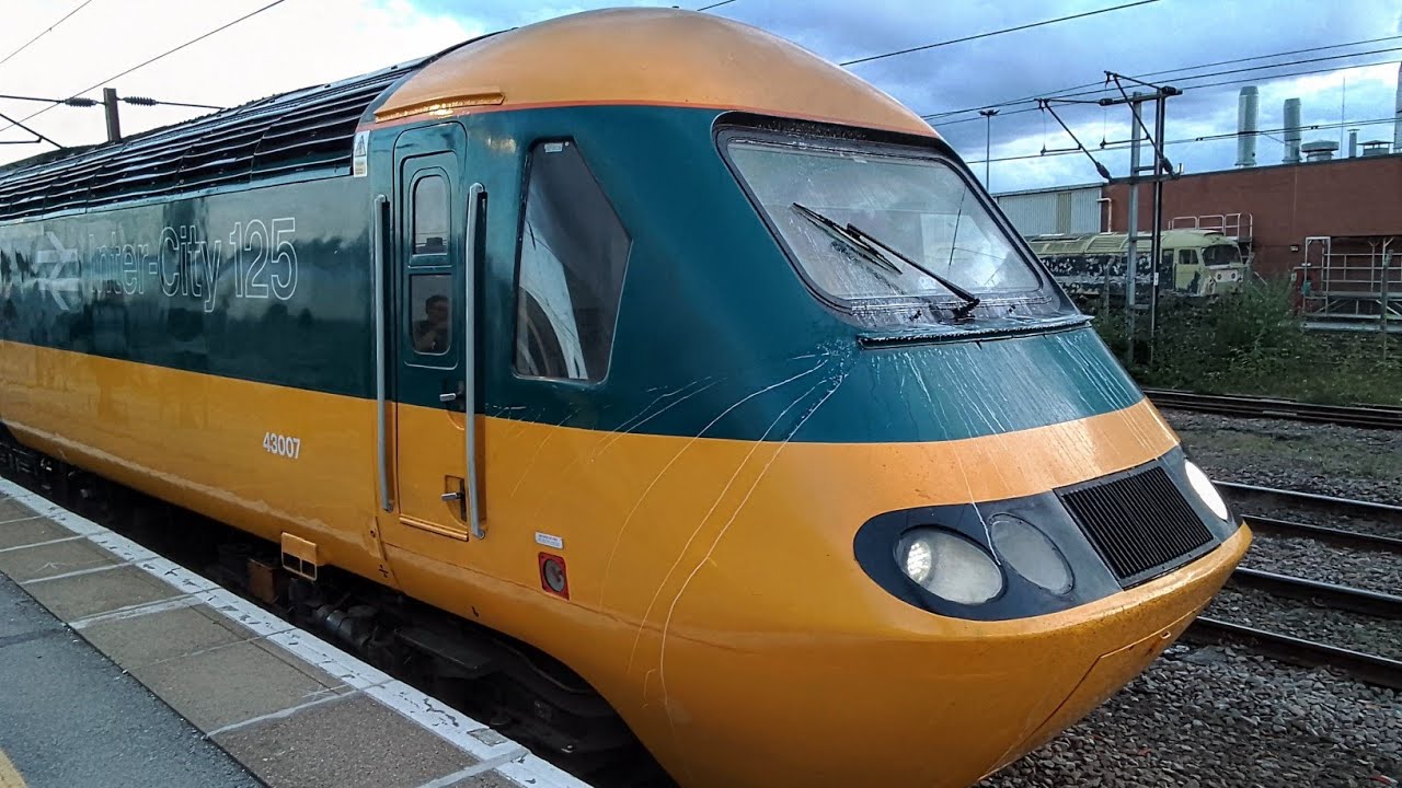 43007 + 43184 CrossCountry HST retro liveries at doncaster train ...