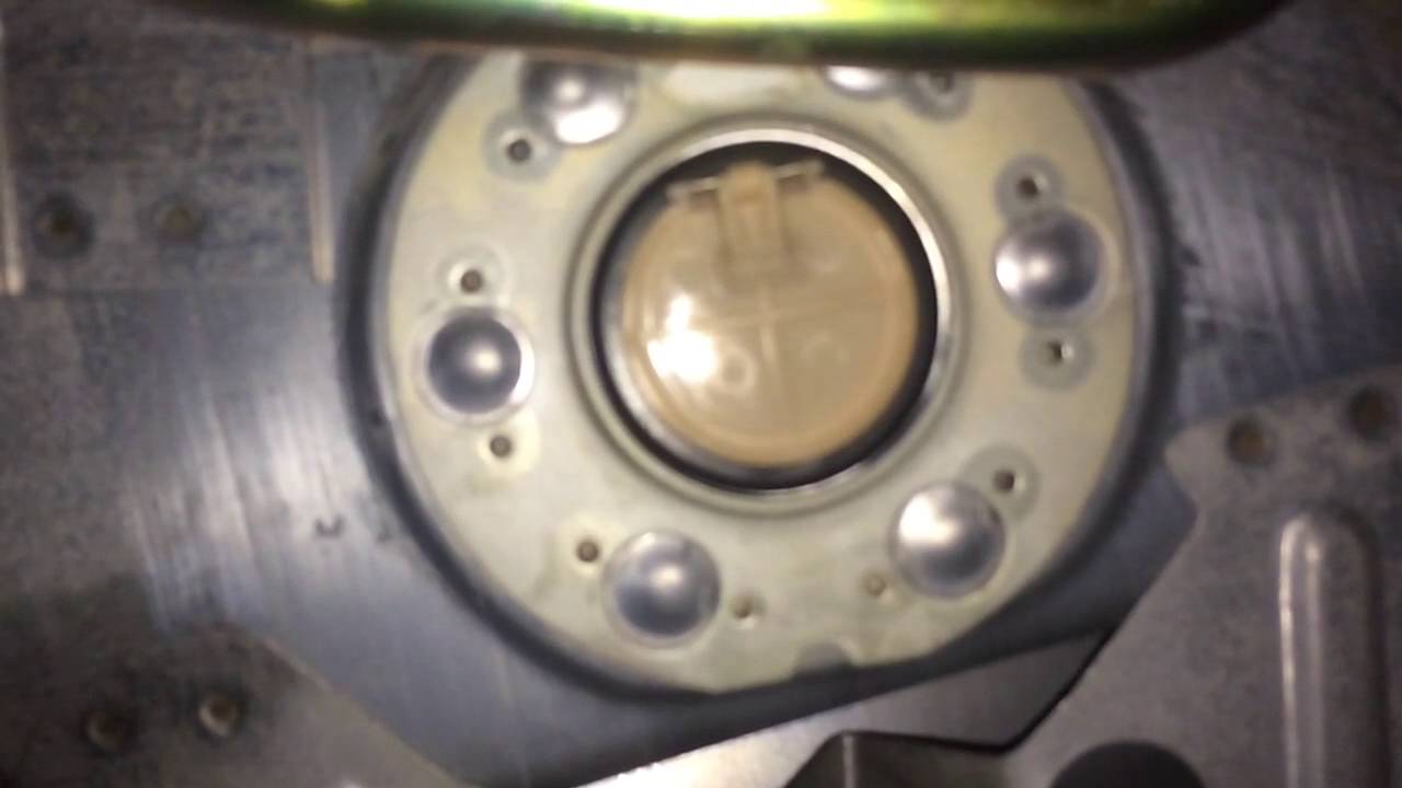 Inside fuel tank 300ZX Z32 2+2 - YouTube