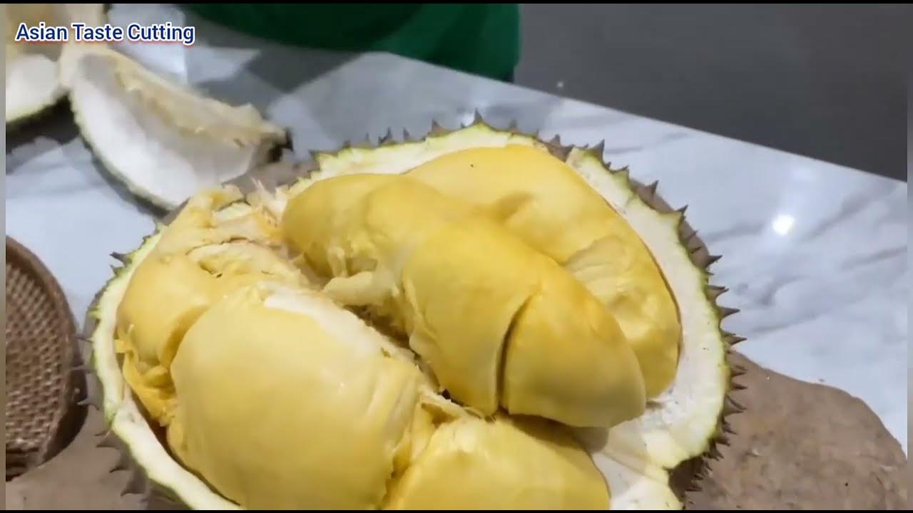 Amazing Durian Cutting Skills | Durian Peeling Skill | How to Open ...